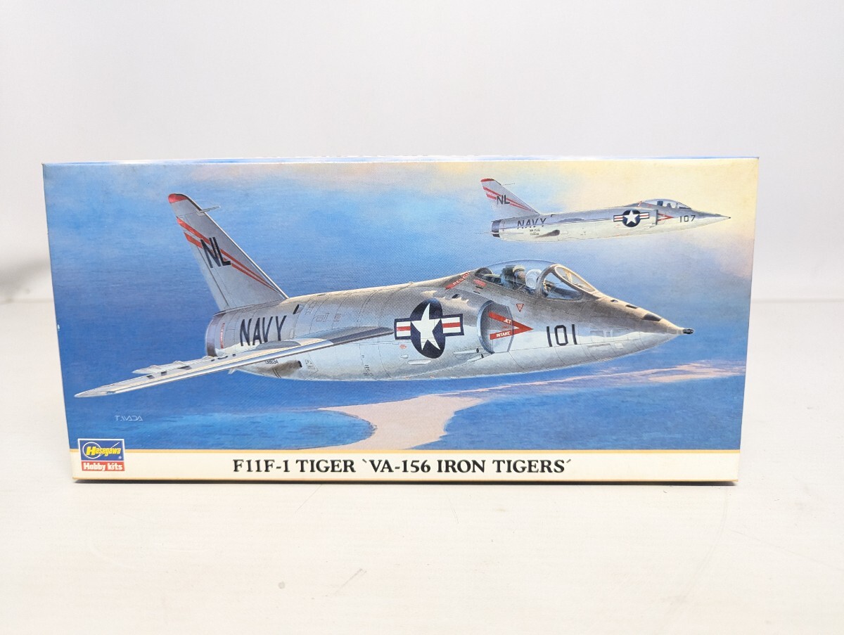 Yahoo!オークション - 未組立 ハセガワ 1/72 特別仕様 F11F-1 タイガ...