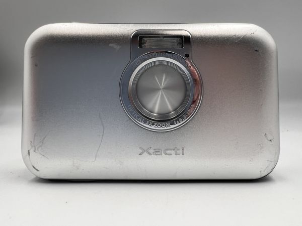 Yahoo!オークション - 4196 【動作品】 SANYO 三洋 Xacti DSC-E6 コン...