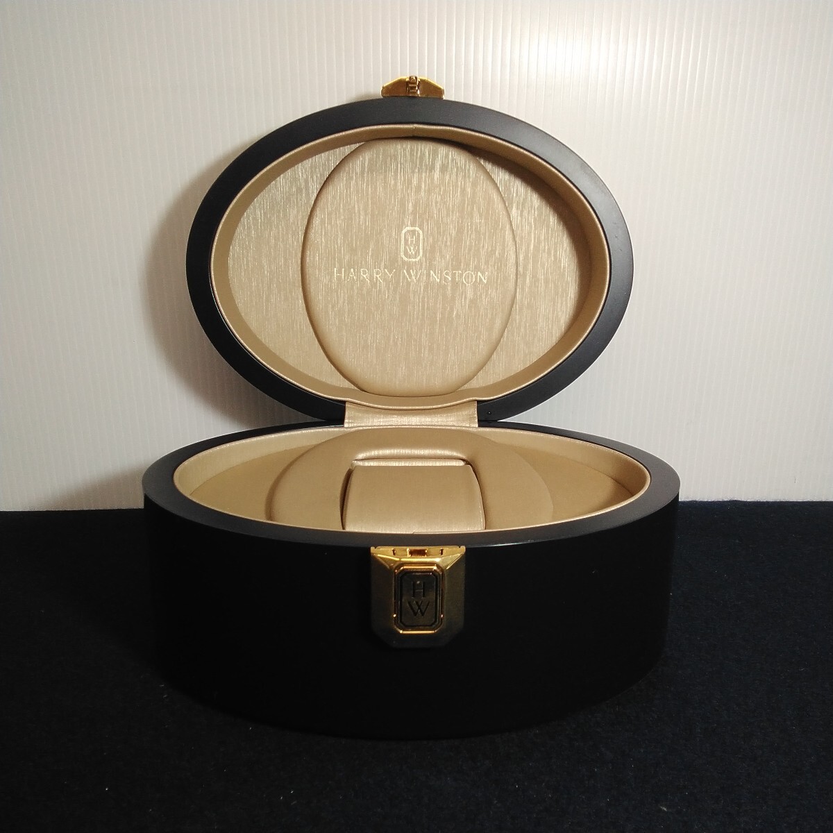Yahoo!オークション - z72 HARRY WINSTON 腕時計ケースのみ ハリー・ウ...