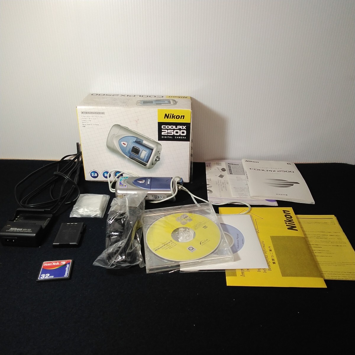 Yahoo!オークション - z284 Nikon デジタルカメラ COOLPIX 2500 ジャン...