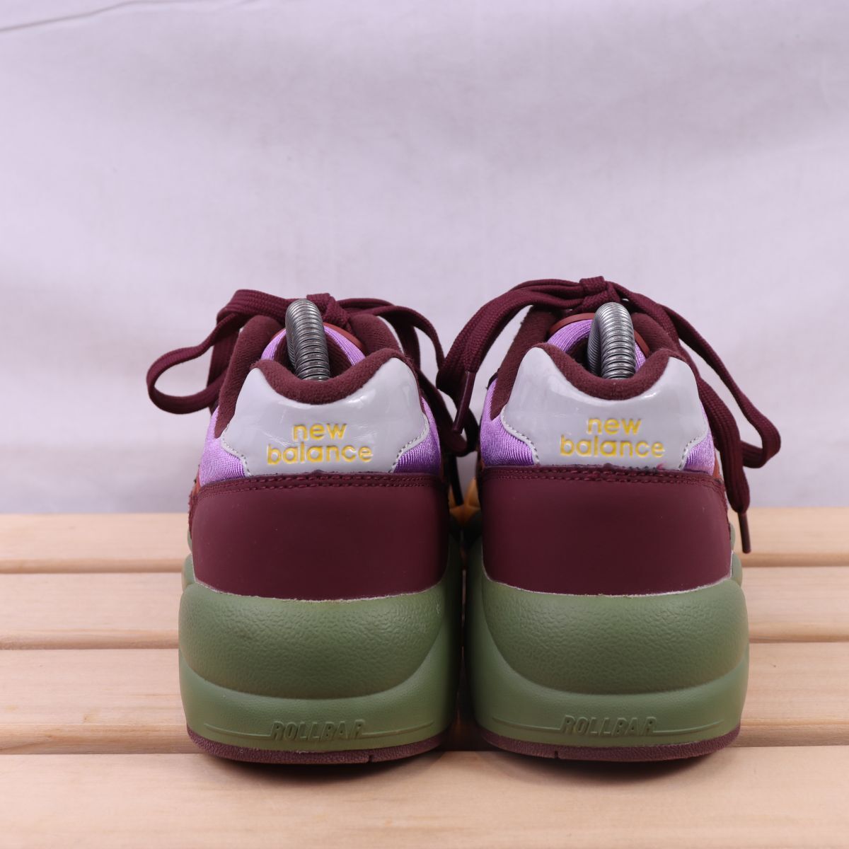 Yahoo!オークション - z9730【580】ニューバランス US7 25.0cm/ワイン ...