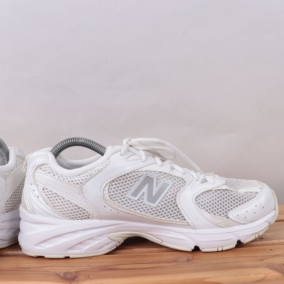 Yahoo!オークション - z29【530】ニューバランス US8 26.0cm/ホワイト...