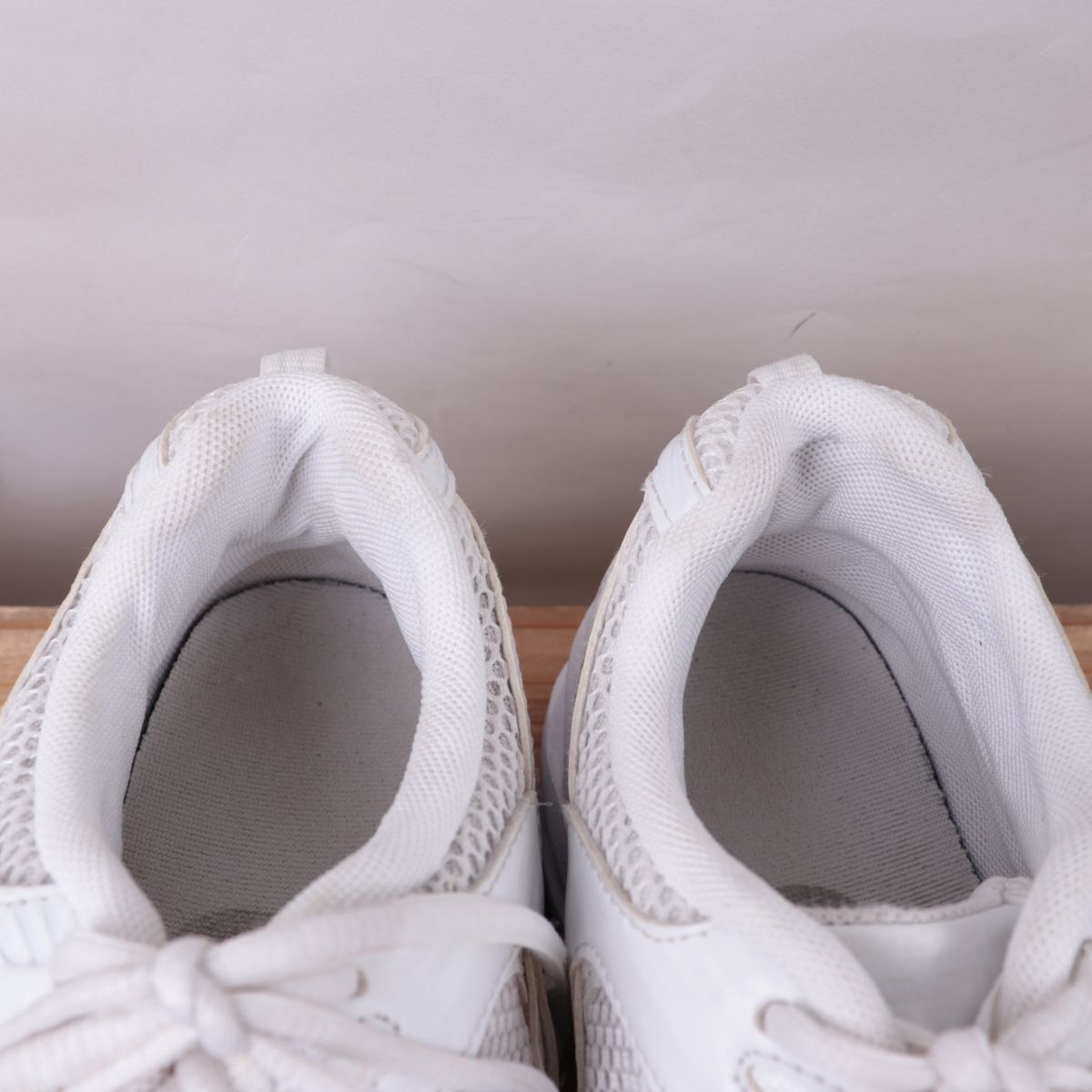 Yahoo!オークション - z29【530】ニューバランス US8 26.0cm/ホワイト...