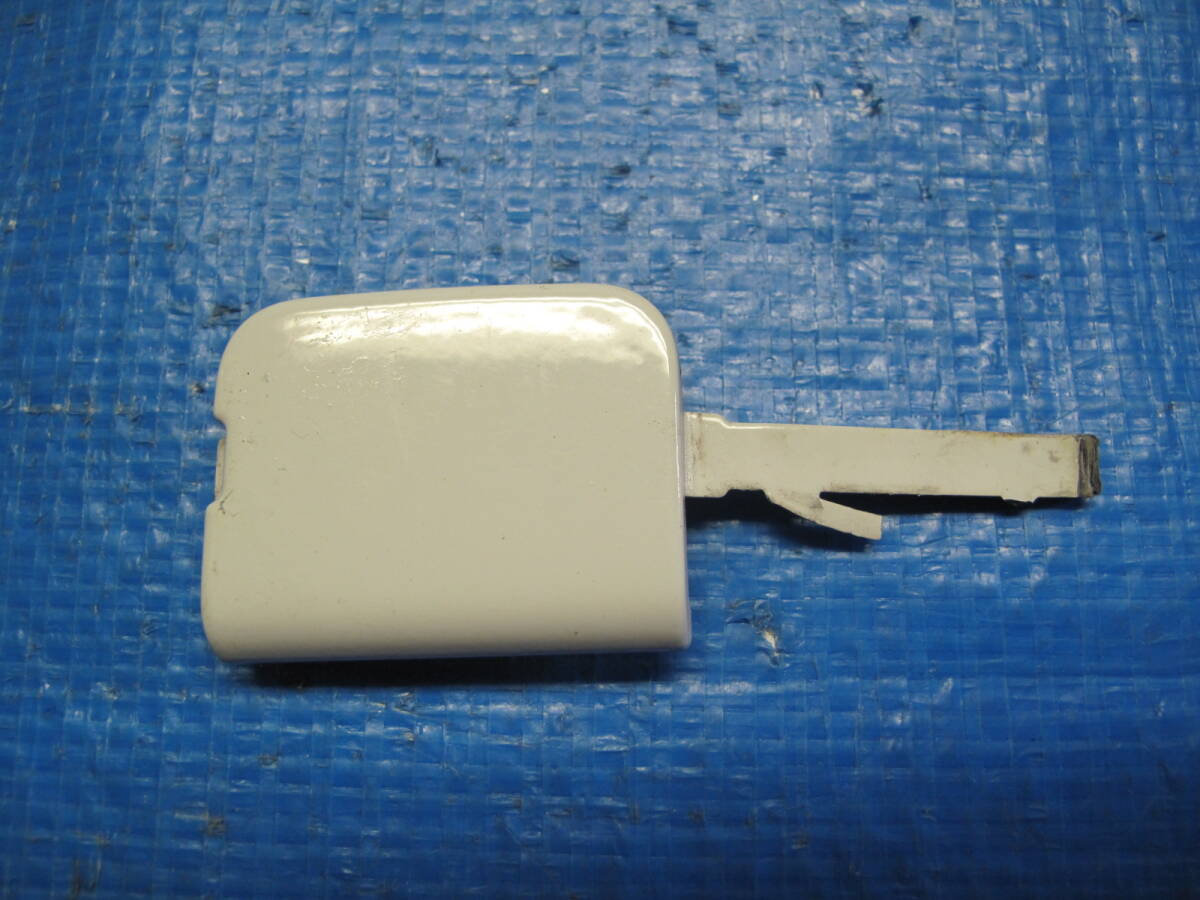 Yahoo!オークション - G LA300S LA310S 後期 ミライース 牽引フックカ...