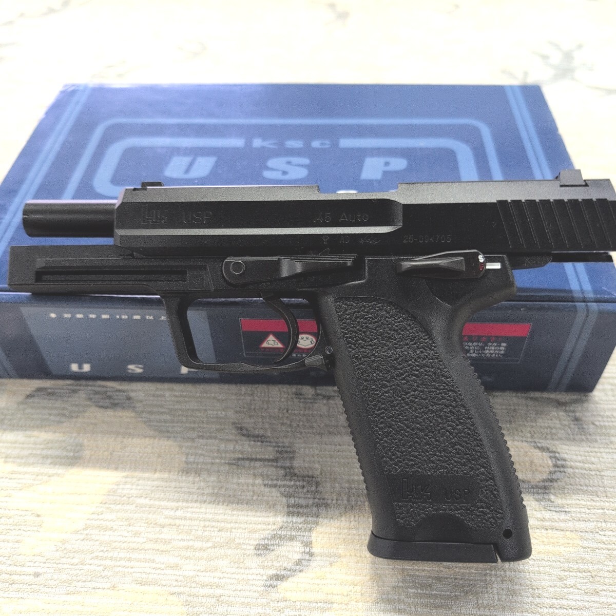 Yahoo!オークション - KSC USP 45 ガスブローバック ほぼ未使用品 動作...