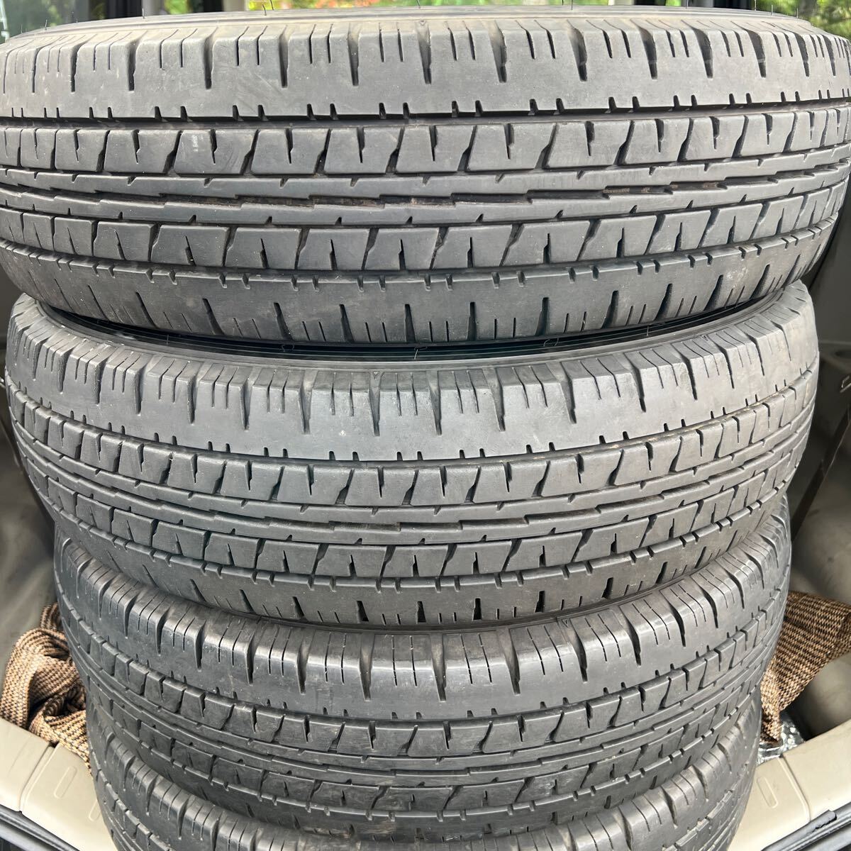 Yahoo!オークション - 195-80 R15 107/105 LTダンロップエナセーブ202...