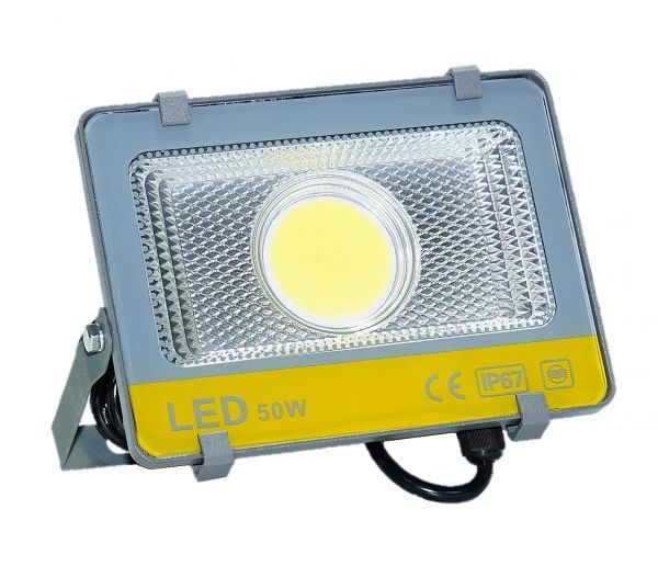 Yahoo!オークション - 最新 丸型COBチップ搭載 LED50W投光器 5台セッ...