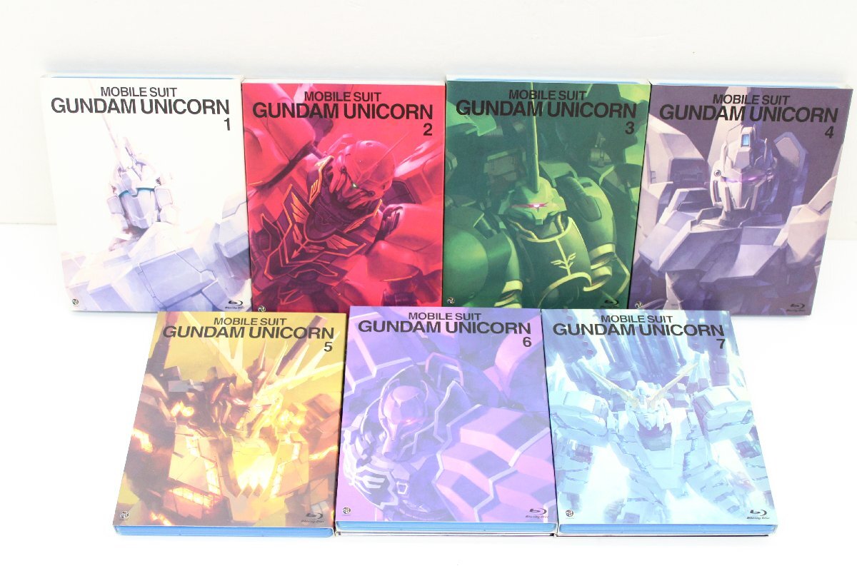 Yahoo!オークション - 05MA 機動戦士ガンダムUC Blu-ray 1巻～7巻 全7...