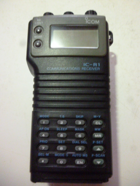 Yahoo!オークション - ICOM COMINICATIONS RECEIVER IC-R1 広帯域エア...