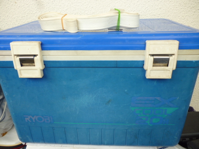 Yahoo!オークション - RYOBI EX COOL20H クーラーボックス ベルト スノ...