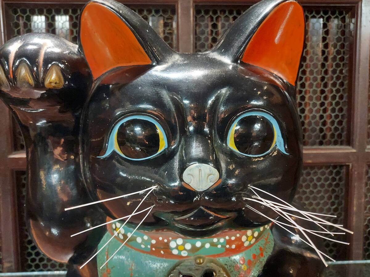 Yahoo!オークション - K08-0602 常滑焼 招き猫 黒猫 置物 貯金箱 商売...