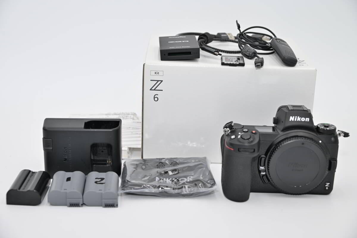 Yahoo!オークション - NIKON Z6 シャッター回数2113 超美品 XQDカード ...