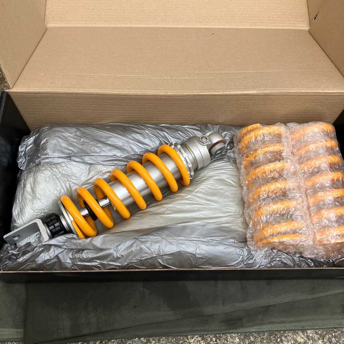 Yahoo!オークション - HRC CBR250R HR609 (KYJ /K33) オーリンズリ...