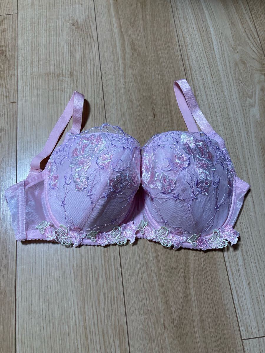 Yahoo!オークション - Wacoal ワコール サルート ブラジャー I65 Salut...