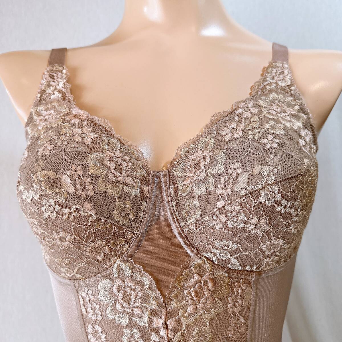 Yahoo!オークション - 146ワコール 高級 ボディスーツ C80L