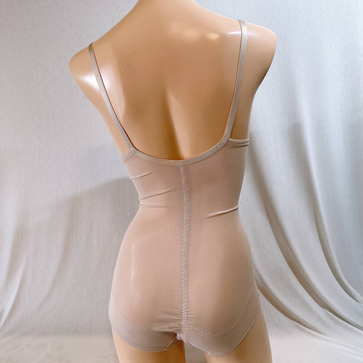 Yahoo!オークション - 187 高級 ボディスーツ A80L