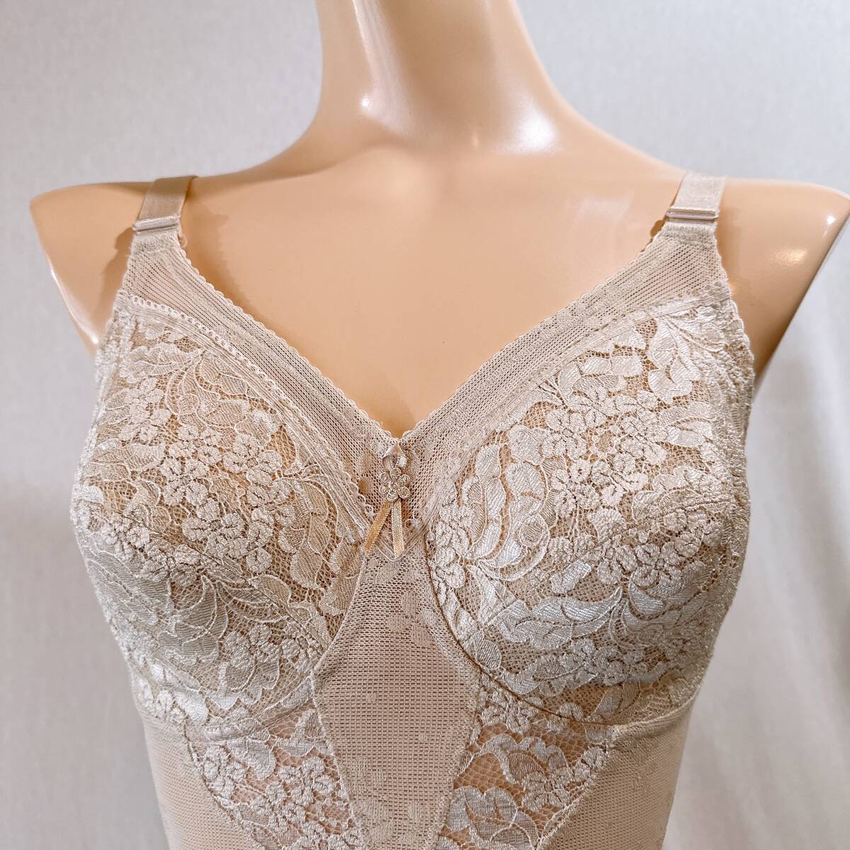 Yahoo!オークション - 233ワコール 高級 ボディスーツ D80L