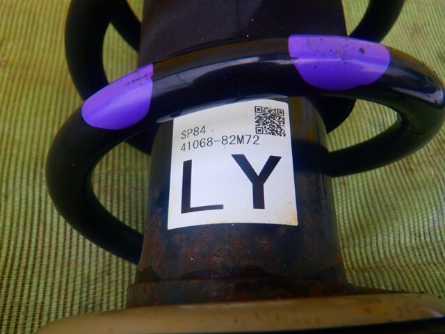 Yahoo!オークション - スズキ キャリィ 左 フロントストラット DA16T 4...