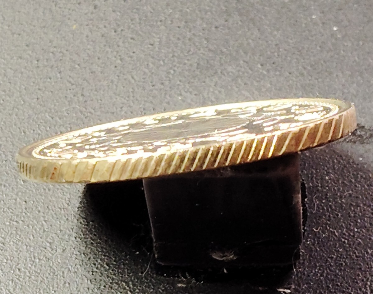 Yahoo!オークション - 8280 未使用 令和天皇陛下御即位記念500円貨幣