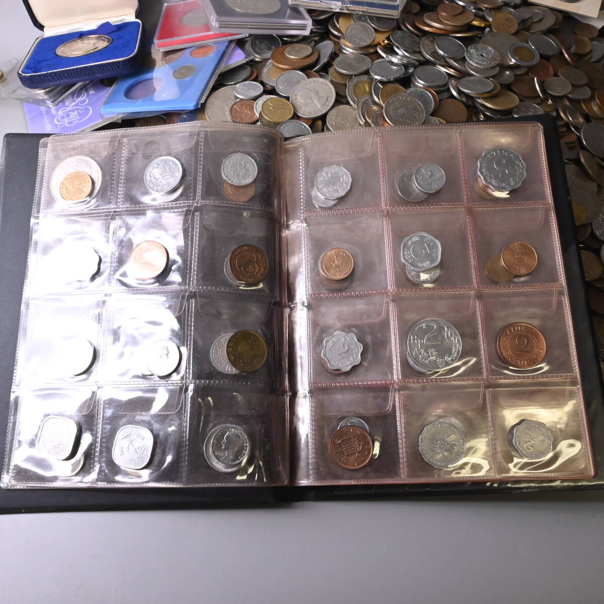 Yahoo!オークション - 棚K5025 海外 硬貨 まとめ 20キロ超 雑銭 ヨーロ...