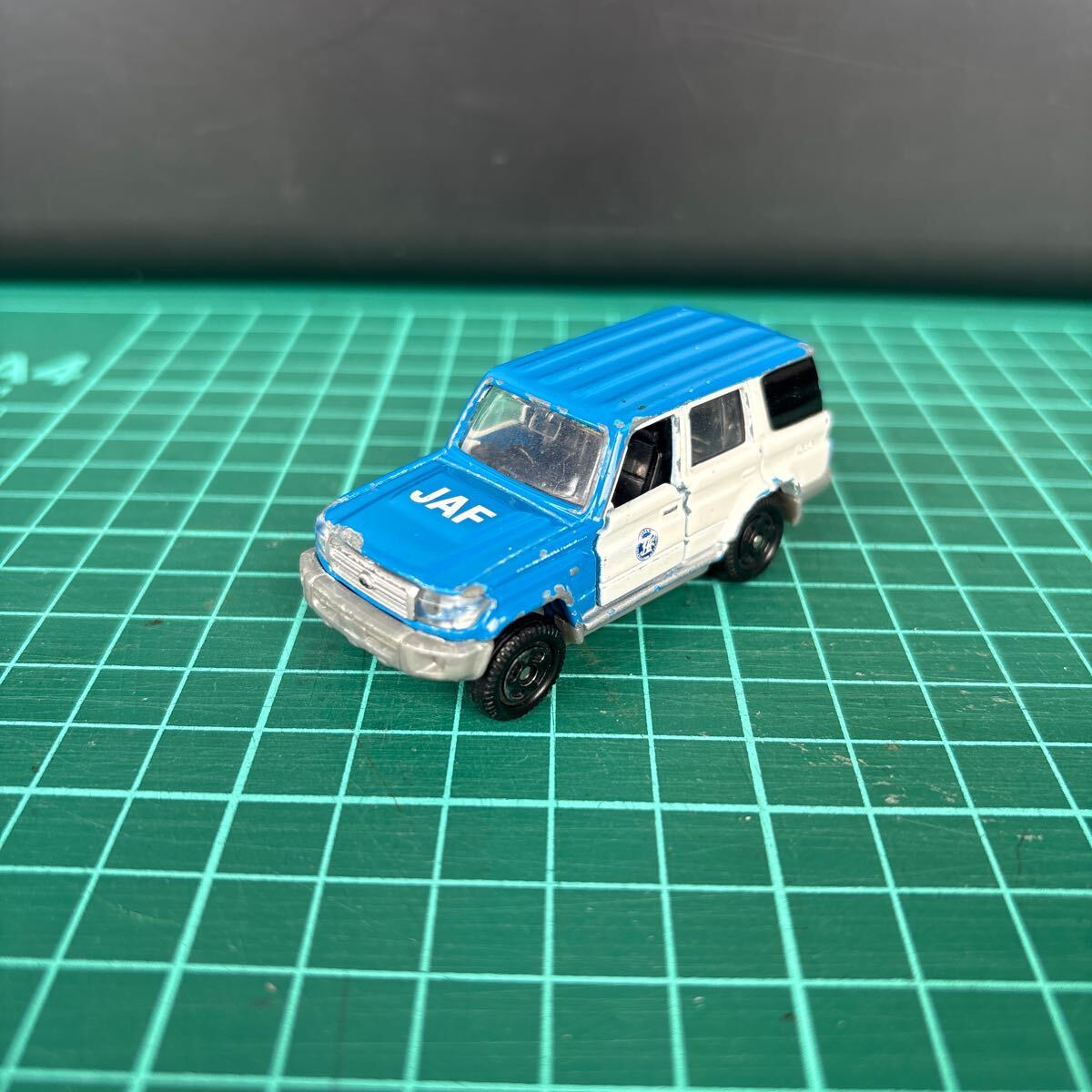 Yahoo!オークション - トミカ TOYOTA ランドクルーザー70 JAF ジャンク...