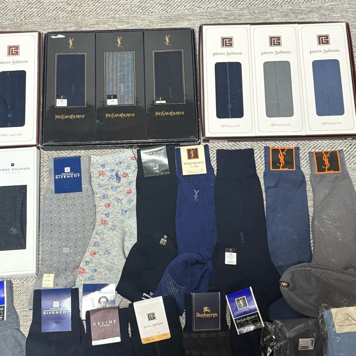 【樂淘letao】日本代購代標第一品牌－新品靴下ソックスまとめ！ dunhill/YSL/Burberry/CELINE/他