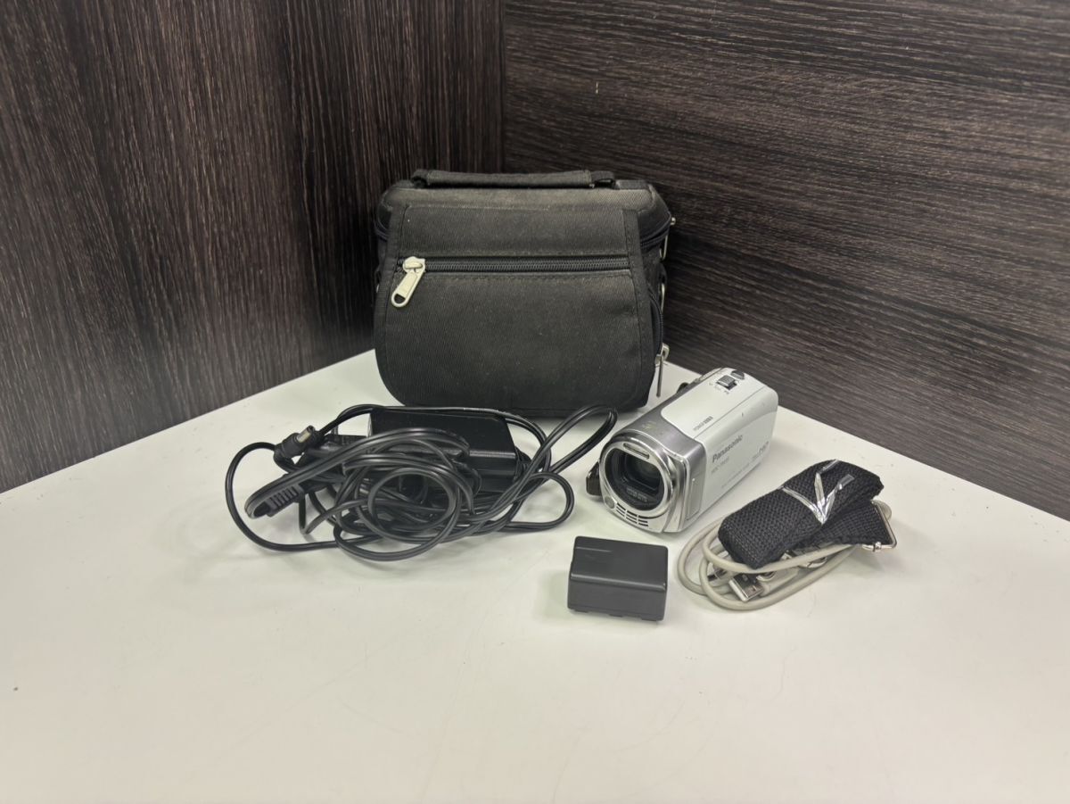 Yahoo!オークション - H051-X3-72205 Panasonic パナソニック HDC-TM3...