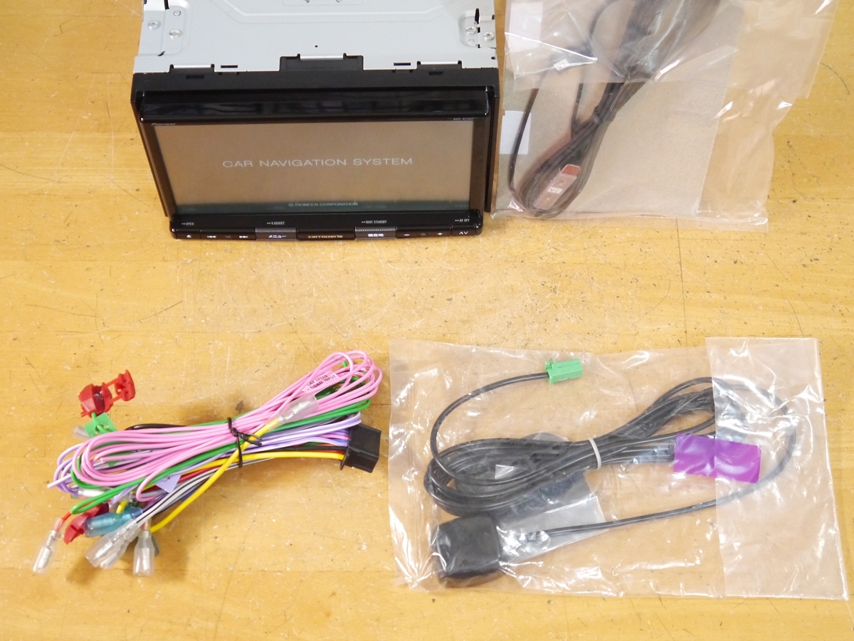 Yahoo!オークション - 【0609(2】 AVIC-RZ303-2 2025年最新地図 オービ...