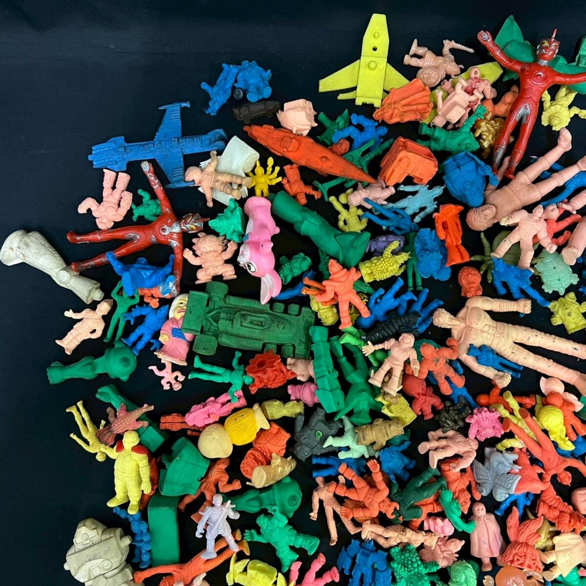 Yahoo!オークション - BFg170I 80 約3.41kg 食玩 消しゴム/フィギュア/...