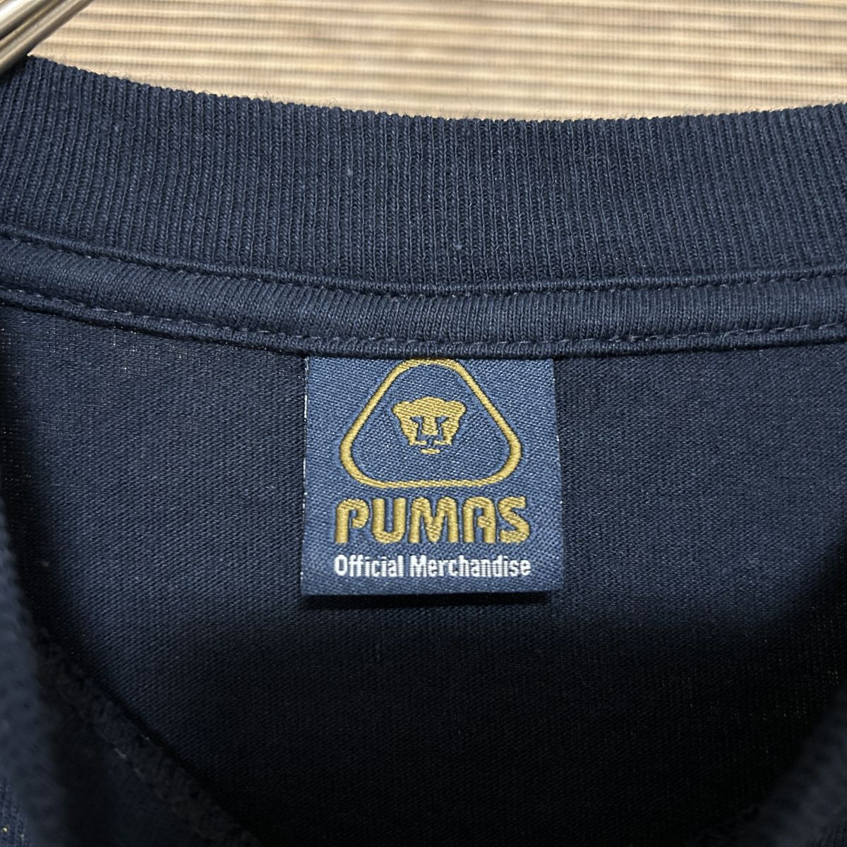 Yahoo!オークション - PUMAS 半袖Tシャツサッカーネイビー クラブウニ...