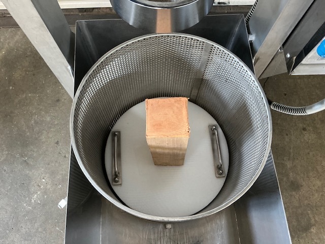 Yahoo!オークション - 0717 中井機械工業製 圧搾機(油圧搾り機）