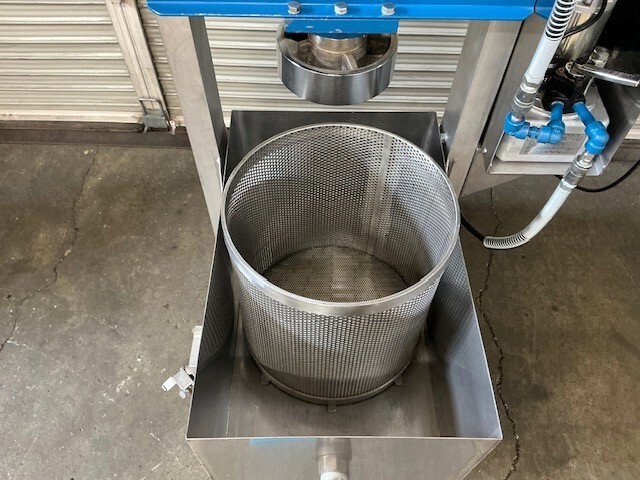 Yahoo!オークション - 0717 中井機械工業製 圧搾機(油圧搾り機）