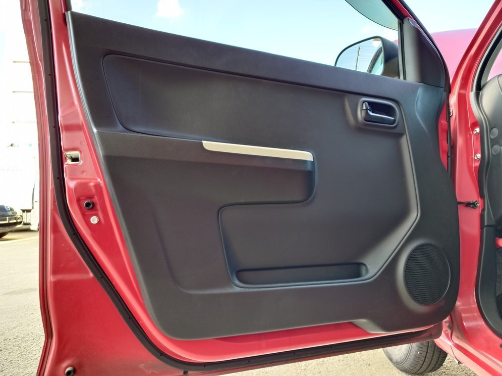 Yahoo!オークション - 『psi』 スズキ HA36S アルト 左フロントドア ZU...