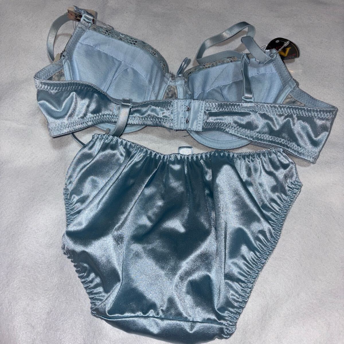 Yahoo!オークション - SANEI ブラショーツ 上下セット A75 M リボン 水...