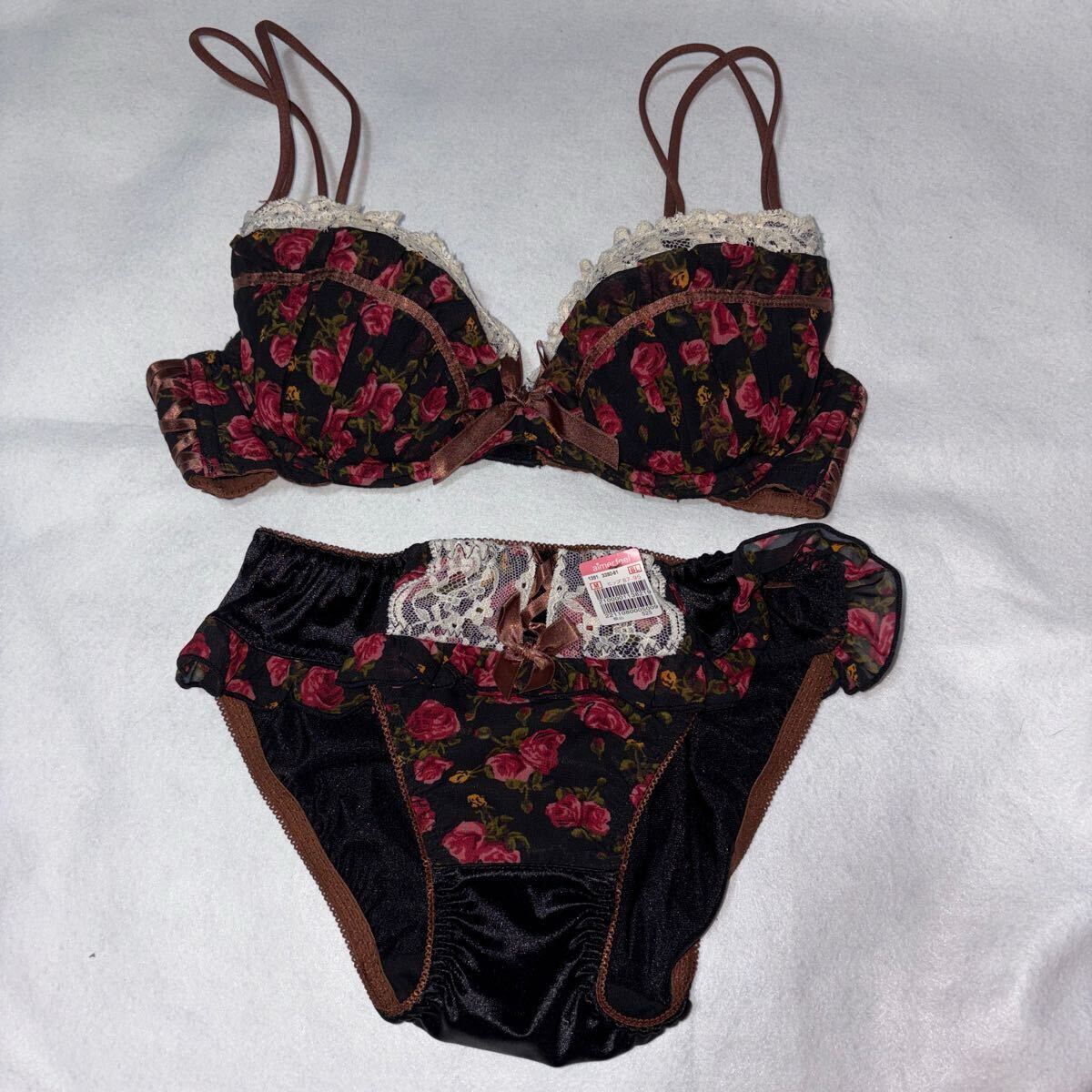 Yahoo!オークション - aimerfeel 下着 上下セット C65 M 薔薇 ブラック...