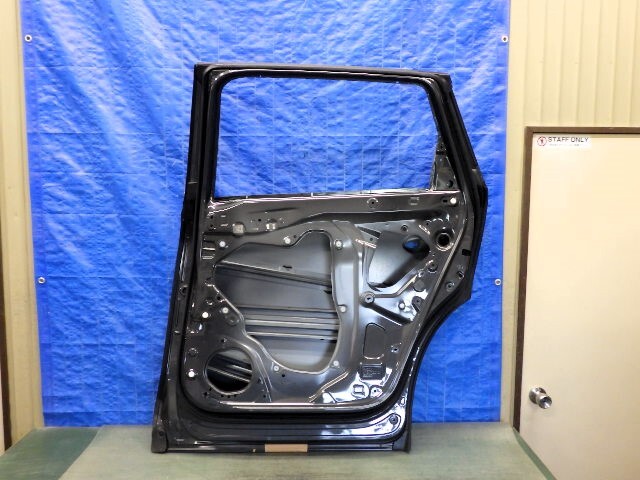 Yahoo!オークション - B281 CX-8 CX8 KG2P KG5P 右リアドア