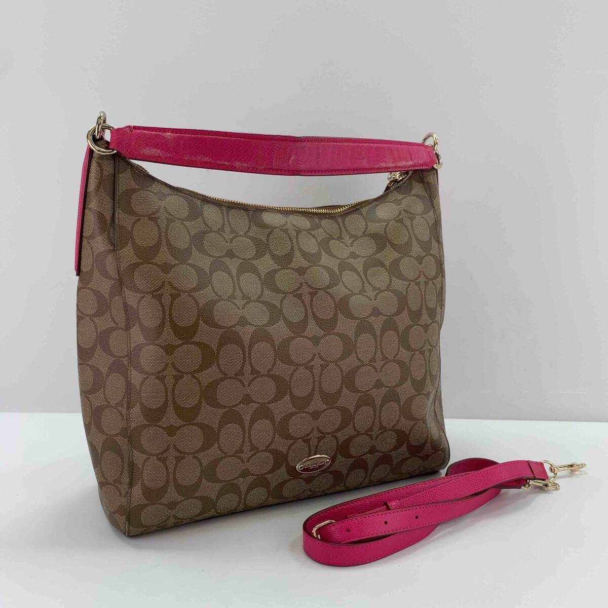 Yahoo!オークション - コーチ 2wayバッグ ベージュ×チェリー シグネチ...