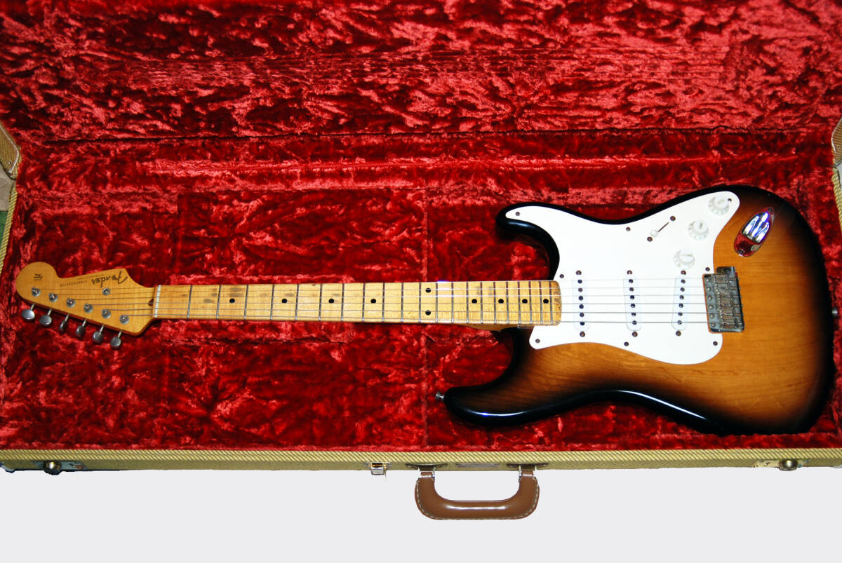 Yahoo!オークション - Fender Custom Shop 54 Stratocaster Master Bu...