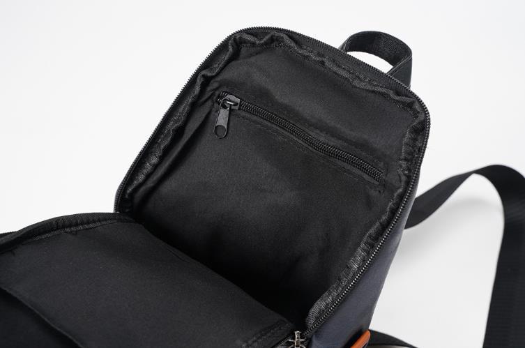 Yahoo!オークション - B183希少軽量実用 上質 メンズ ショルダー ボデ...