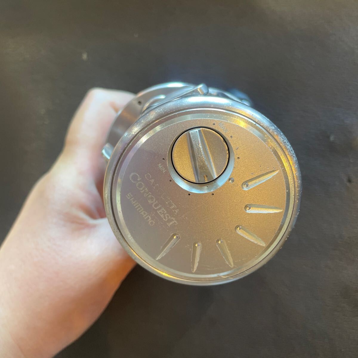 Yahoo!オークション - シマノ 09カルカッタコンクエスト 200DC 右