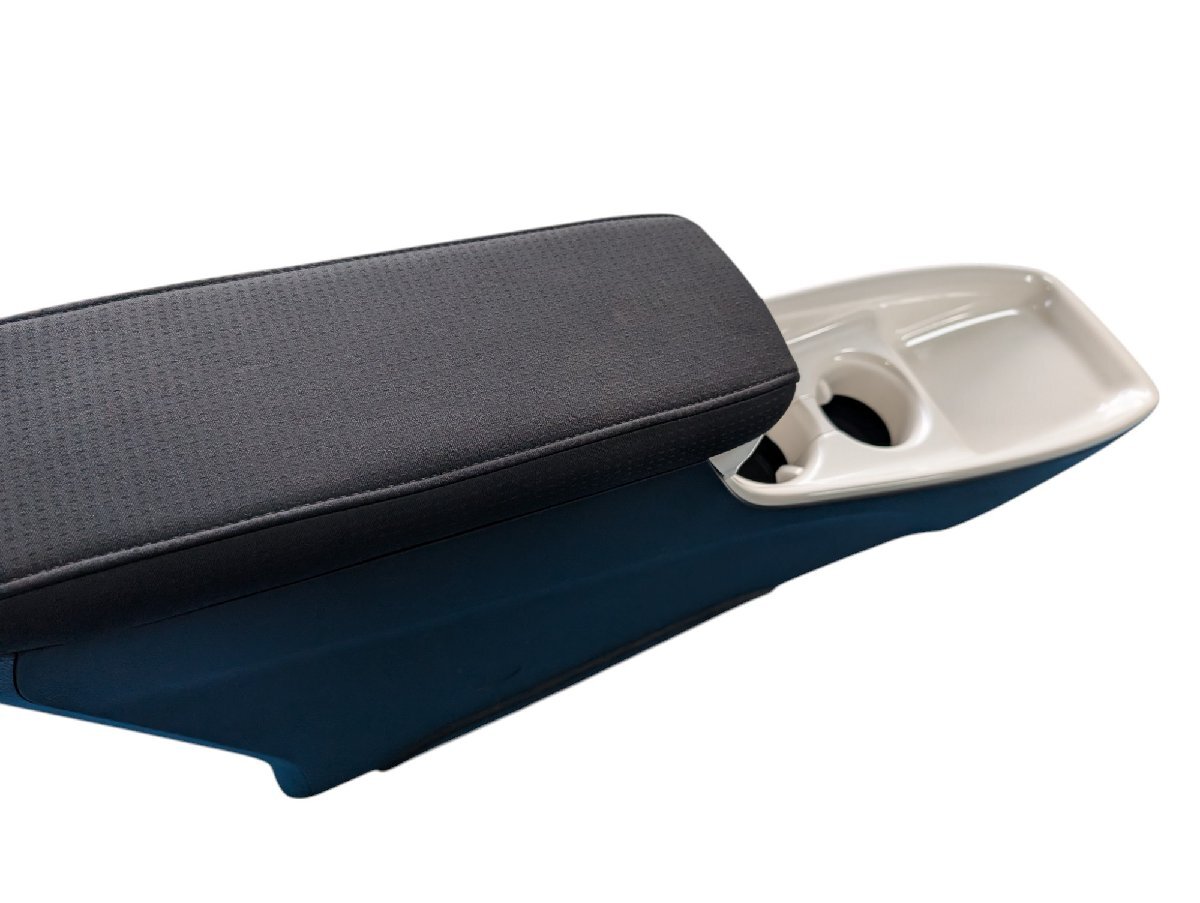 Yahoo!オークション - プリウス ZVW51 管理番号 5343 センターコンソー...