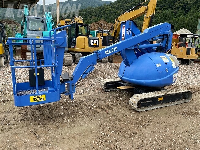 Yahoo!オークション - 自走式高所作業車 長野工業 NUL070R 3 074h