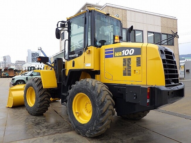 Yahoo!オークション - タイヤショベル(ホイールローダー) コマツ WA100...