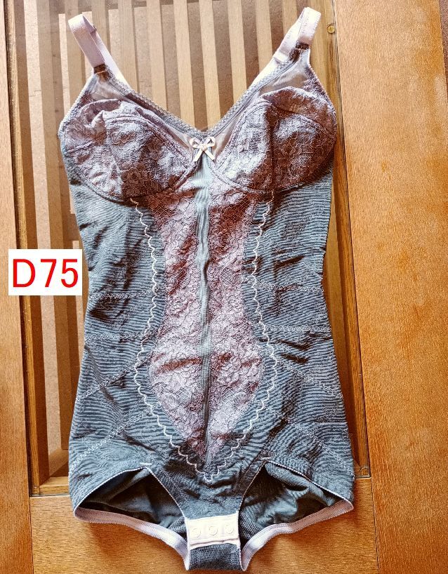 Yahoo!オークション - シャンデール ボディスーツ D75 補正下着 ホーム...