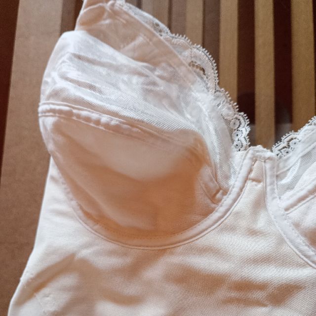 Yahoo!オークション - Le KIYA ルキア ボディスーツ C80L 補正下着 ホ...