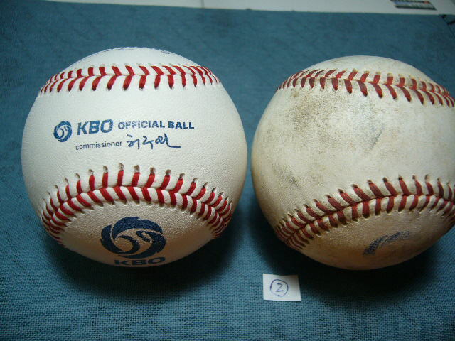 Yahoo!オークション - 韓国プロ野球・KBO 公式球・試合球 2球セッ...