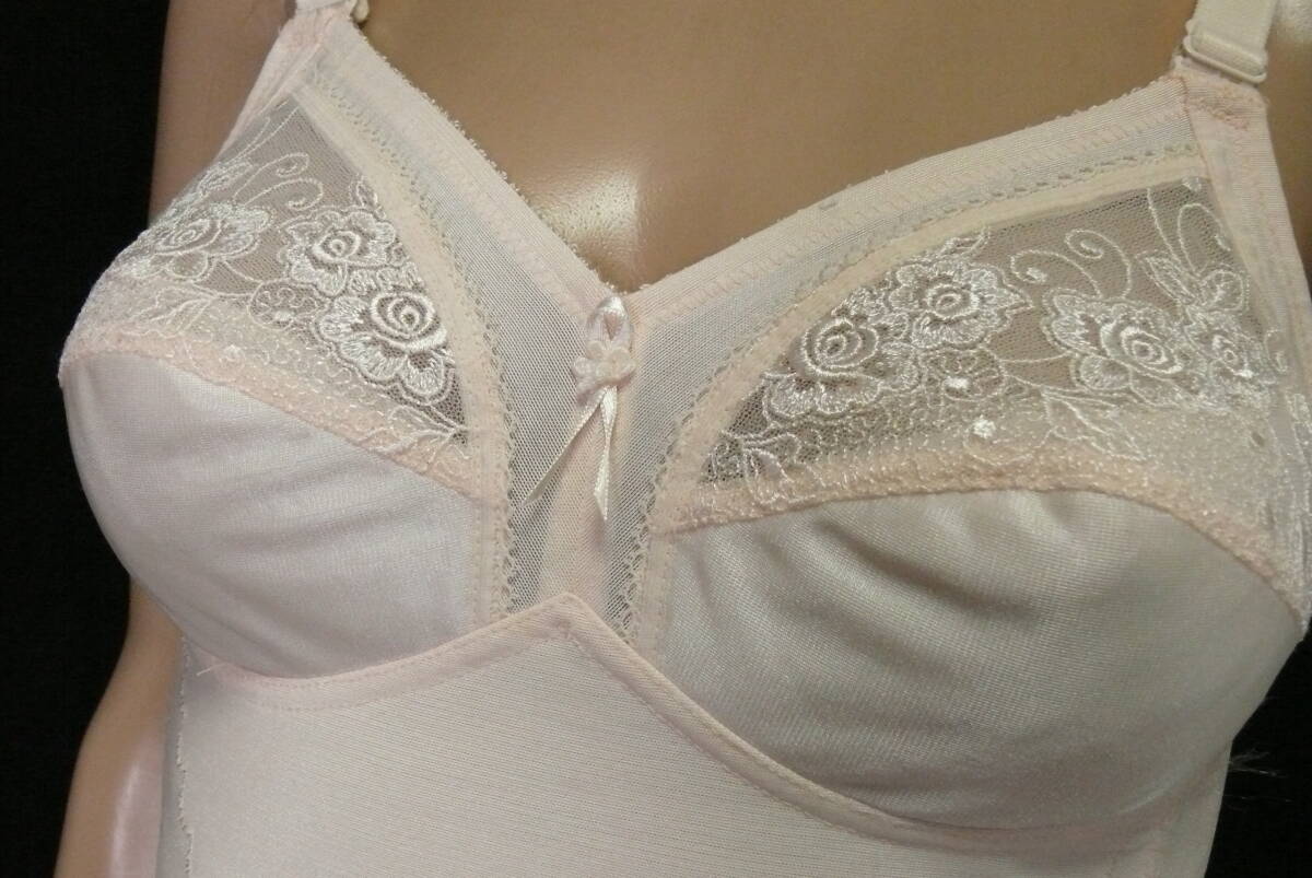 Yahoo!オークション - Co148 ワコールボディシェイパー A80L