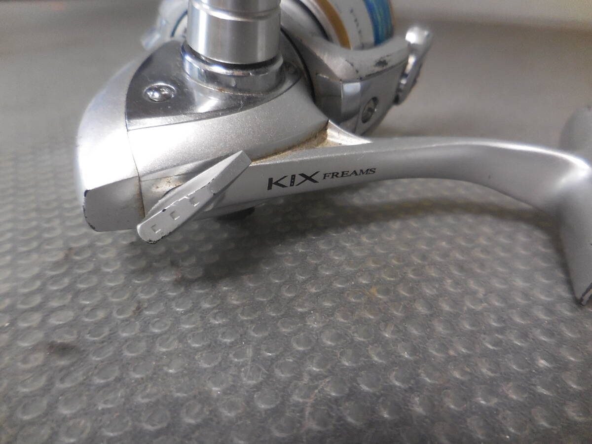 Yahoo!オークション - DAIWA ダイワ FREAMS KIX 2500 スピニングリール