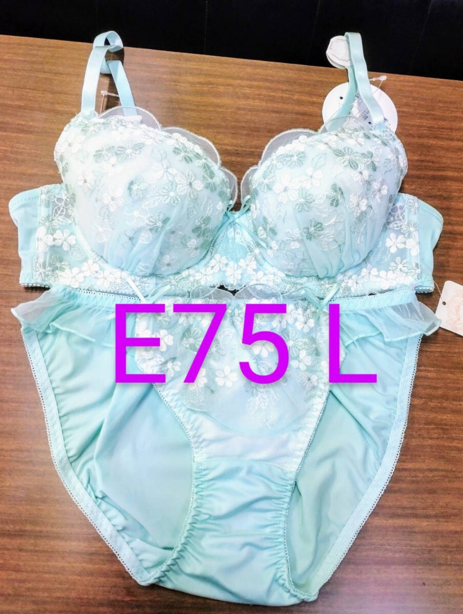 Yahoo!オークション - ブラジャーショーツ セット 水色 E75 L