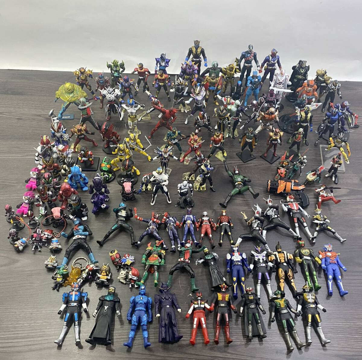 Yahoo!オークション - A886 1円～ ジャンク 仮面ライダー フィギュア ...